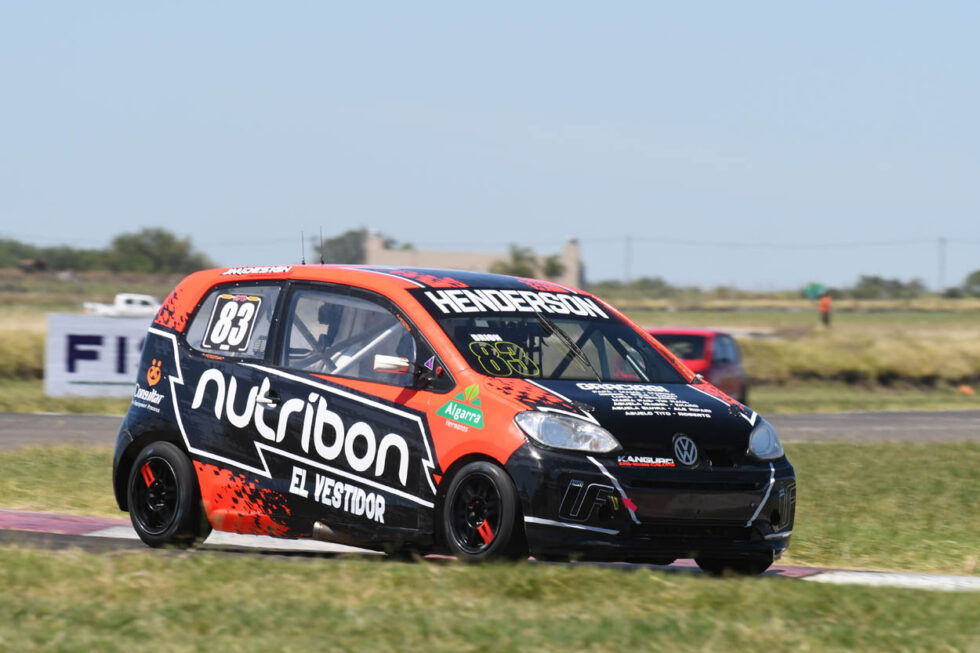 Turismo Pista: El tandilense Joaquin Melo, con Ford Ka, se quedo con la ...
